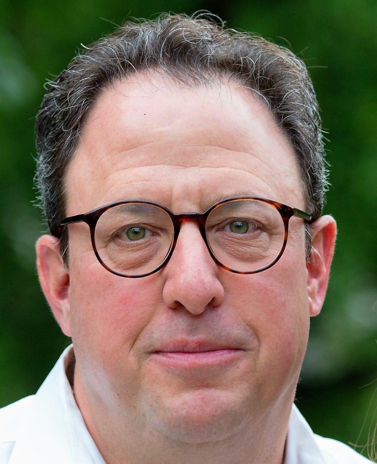 364: Author & Fed Insider, Chris Whalen | Living Wealthy Radio